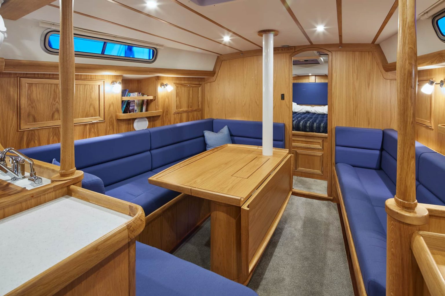 Rustler 42 - An iconic ocean cruiser with an encapsulated keel